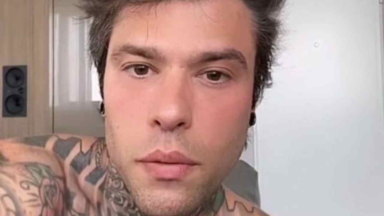 Fedez una furia cita il Codacons in giudizio per stalking