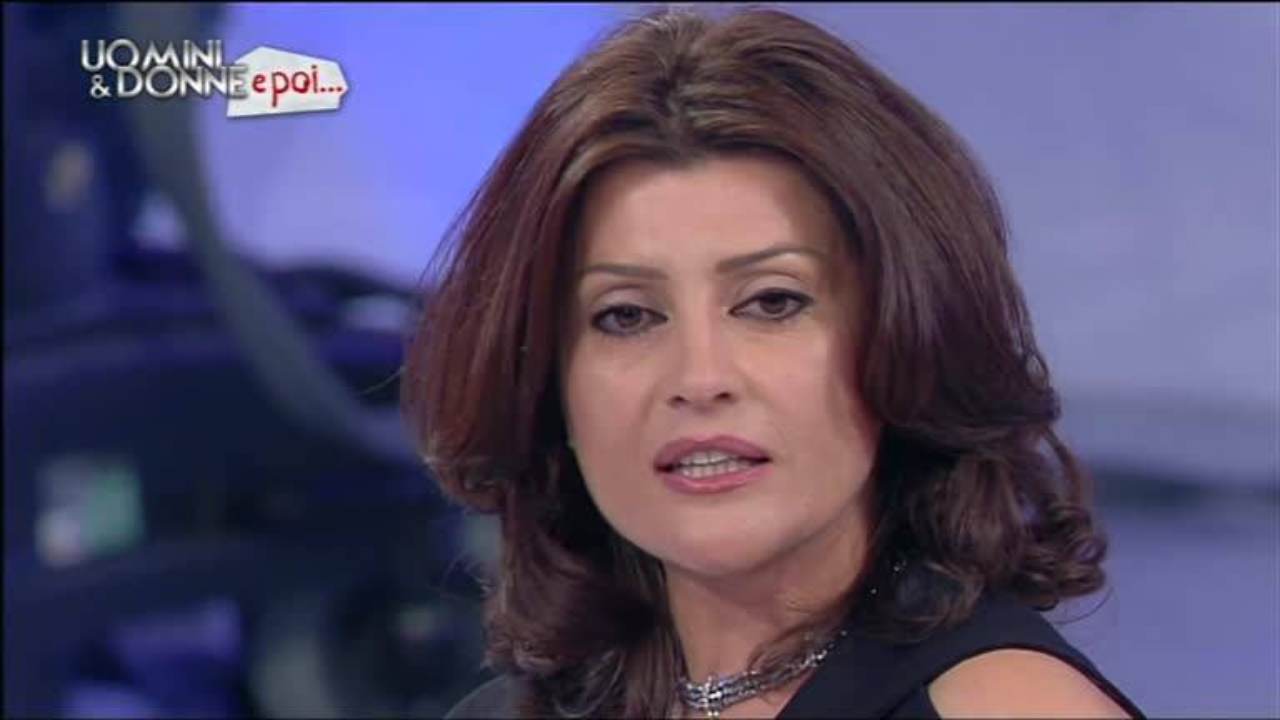 Vi ricordate di Elga Profili di Uomini e Donne? Oggi è irriconoscibile