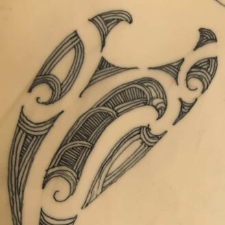 Tatuaggi Maori, cosa significano i simboli e 5 idee da copiare ...
