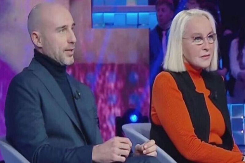 Andrea Rizzoli, chi è il figlio di Eleonora Giorgi: età, lavoro, moglie ...