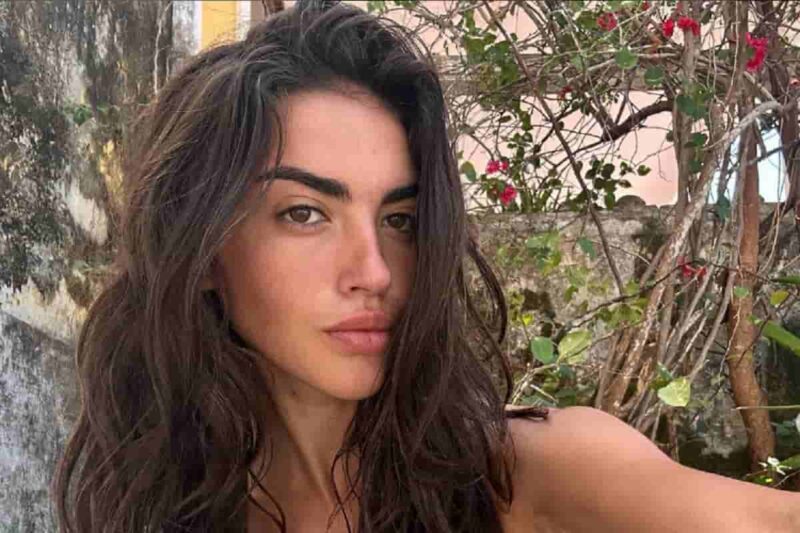 Chi è Sara Barbieri, la compagna di Fabrizio Corona: età, carriera ...