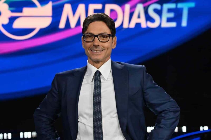 Mediaset, cambia ancora il palinsesto: chi si ferma e chi va in onda ...